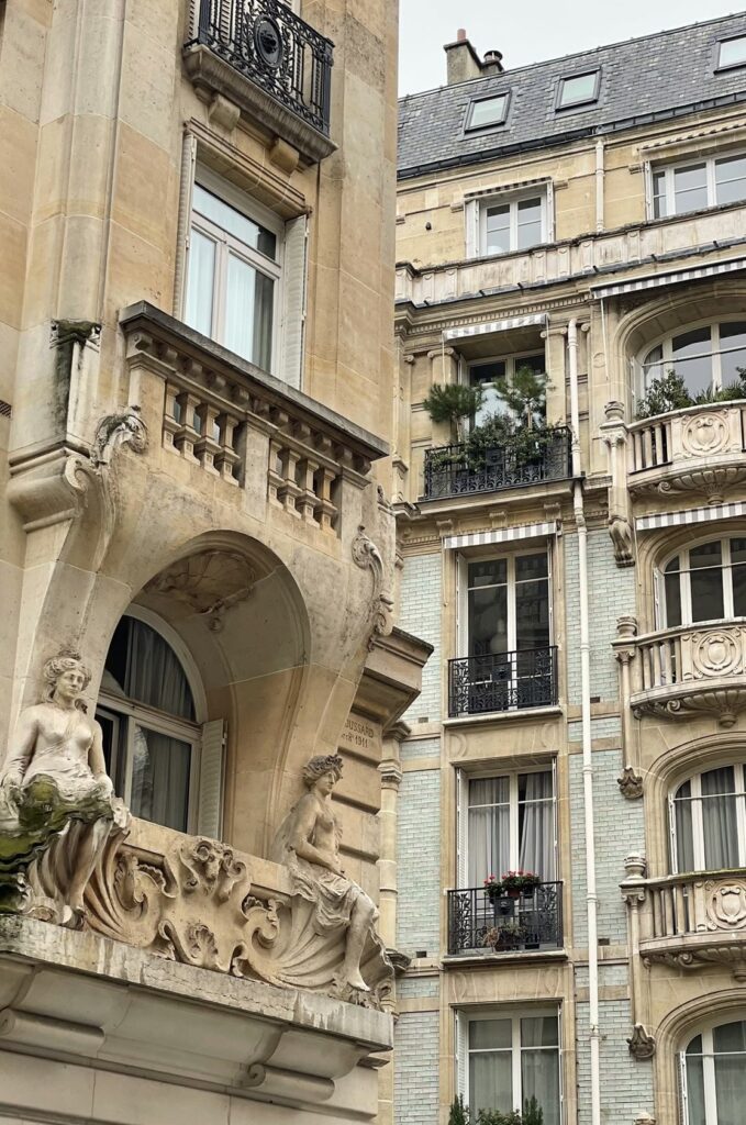 Baron Haussmann's bet - Interior designer Paris | Flora Auvray